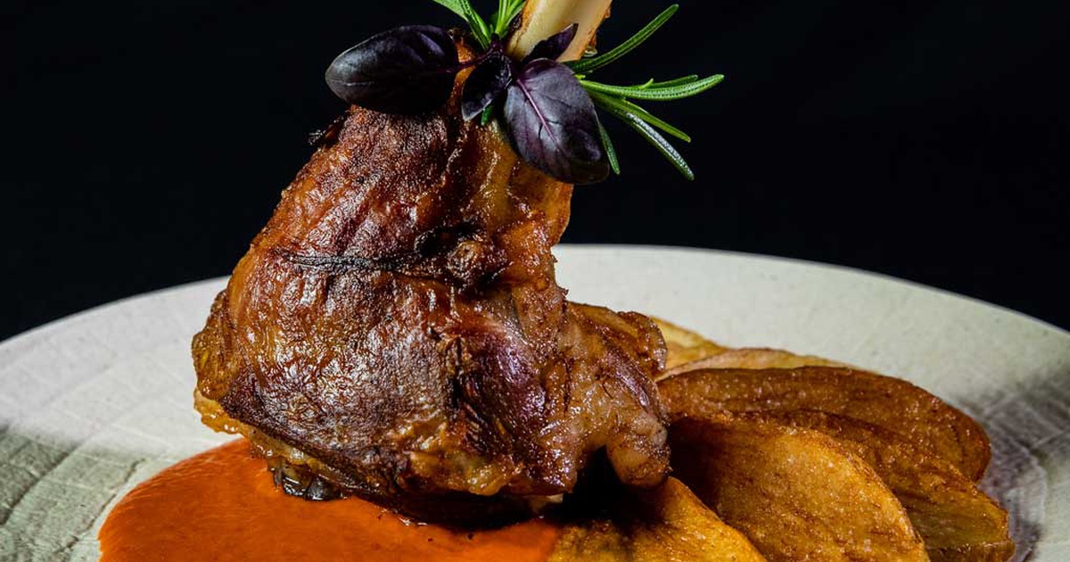 Janjeća koljenica - Hrvatska kuhinja | Gastronaut